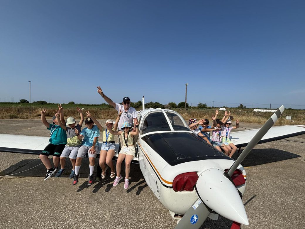 Επίσκεψη στο αεροδρόμιο Επιταλίου (pics) - Ηλεία Ενημέρωση